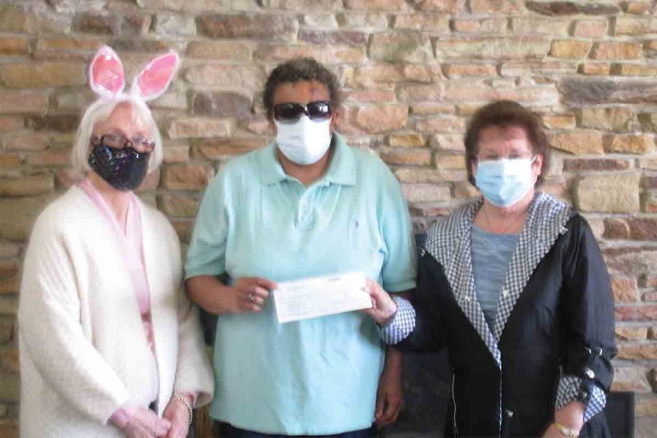 $1,000 UNICO grant goes to Lighthouse for Broken Wings - Italian ...